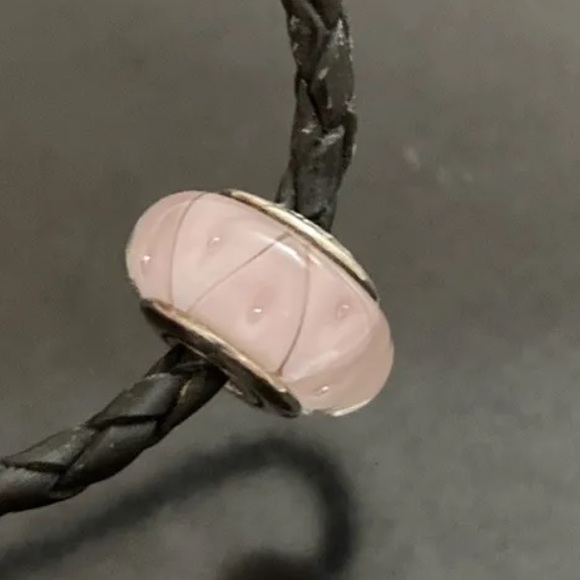 Pandora | Jewelry | Pandora Pink Looking Glass Triangle Murano | Poshmark